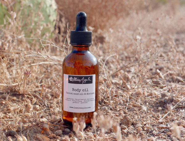 Carrot & Apricot Body Oil – LAMISSAPPLE